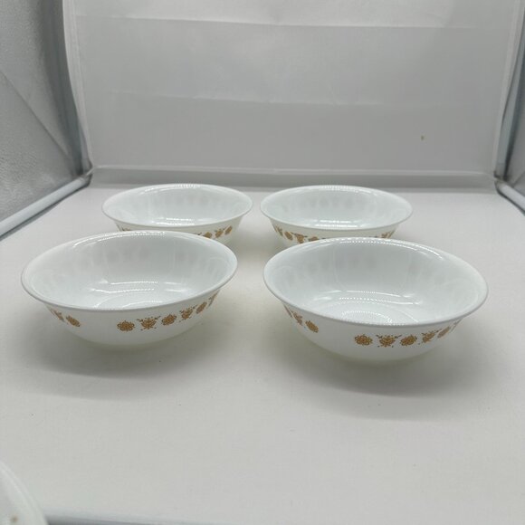 Corelle | Dining | Set Of 4 Vintage Corelle Butterfly Gold Cereal Coupe ...